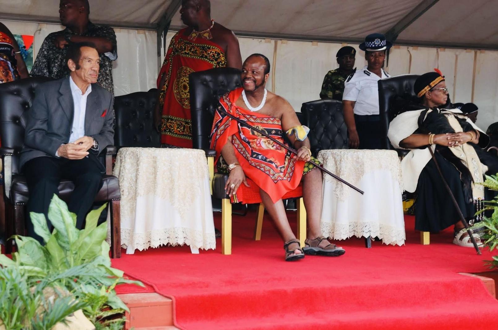 King Mswati Welcomes Former Botswana President Ian Khama for Buhleni ...