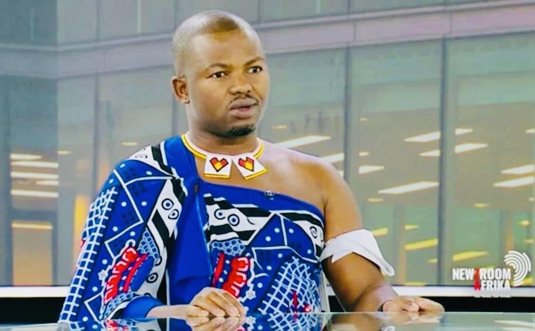 Swaziland News Editor Zweli Martin Dlamini Donates R50,000.00 as Part ...