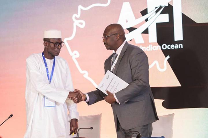 Coopération aéronautique : l’ANAC du Gabon signe 5 alliances pour un ...