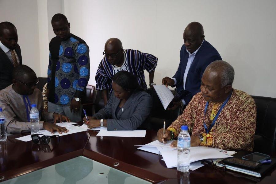 Fisheries and aquaculture: Dakar and Banjul sign MOU - Gambia