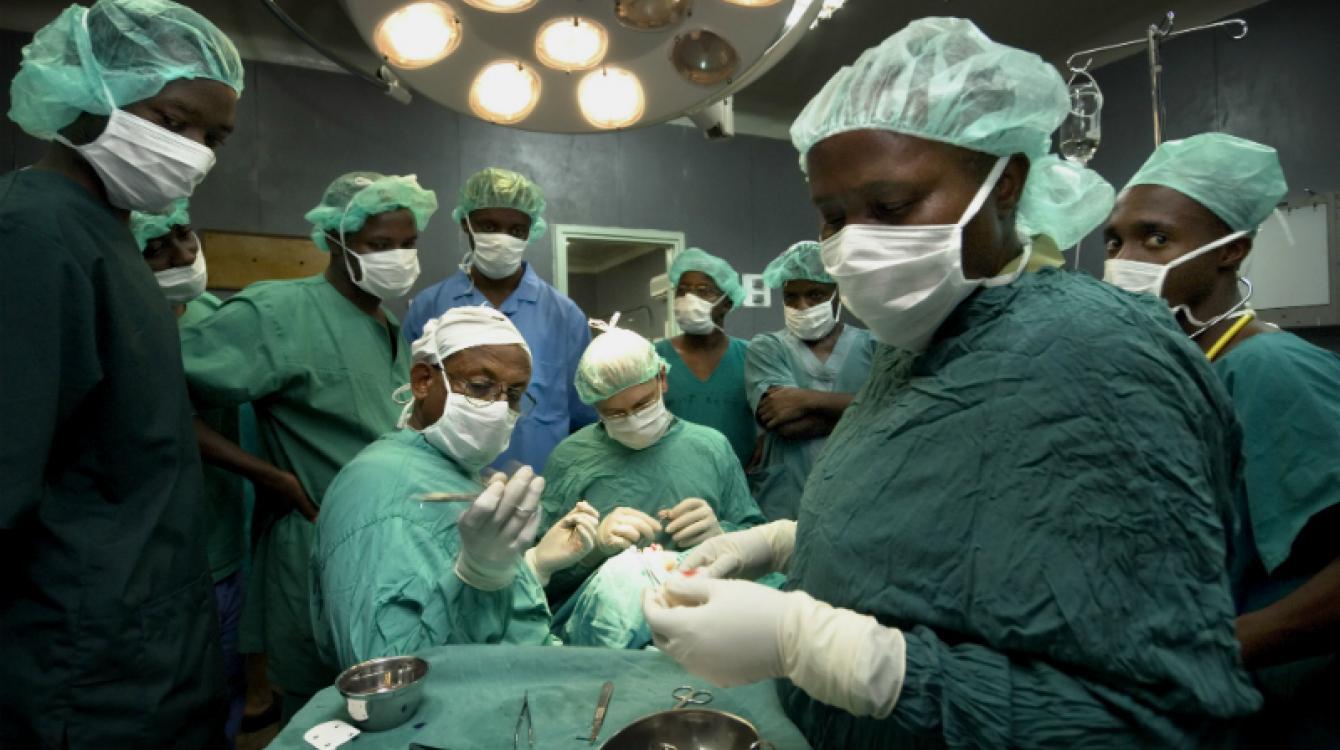 Chinese Medical Team Brings Health and Warmth to Gambians - Gambia Chinese Medical Team Brings Health and Warmth to Gambians - Gambia