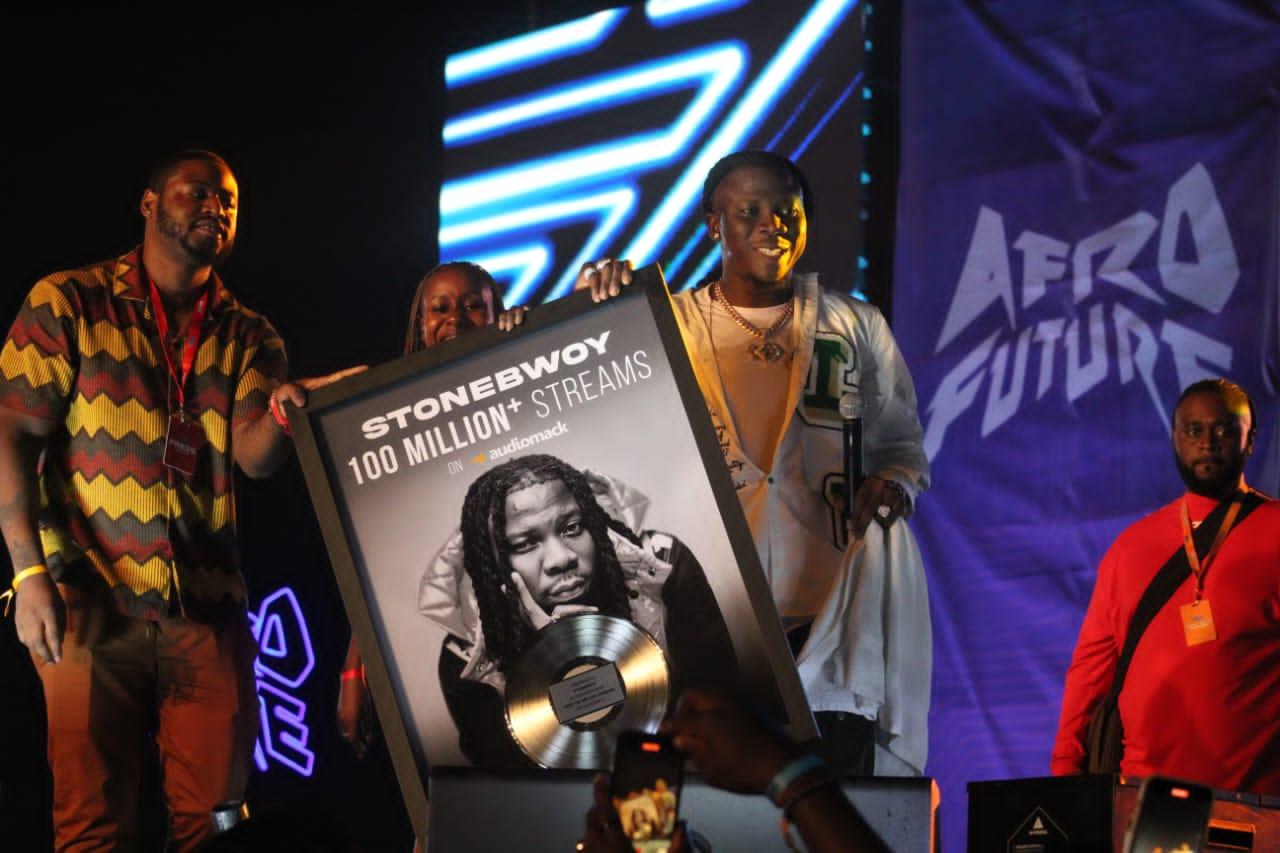 Meet the first Ghanaian artiste to reach over 100 million streams on ...