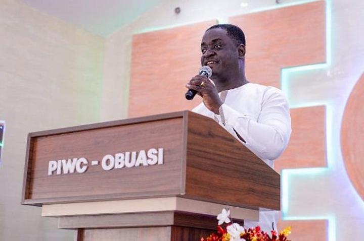 Prof Asante urges youth to be circumspect in choosing a career - Ghana