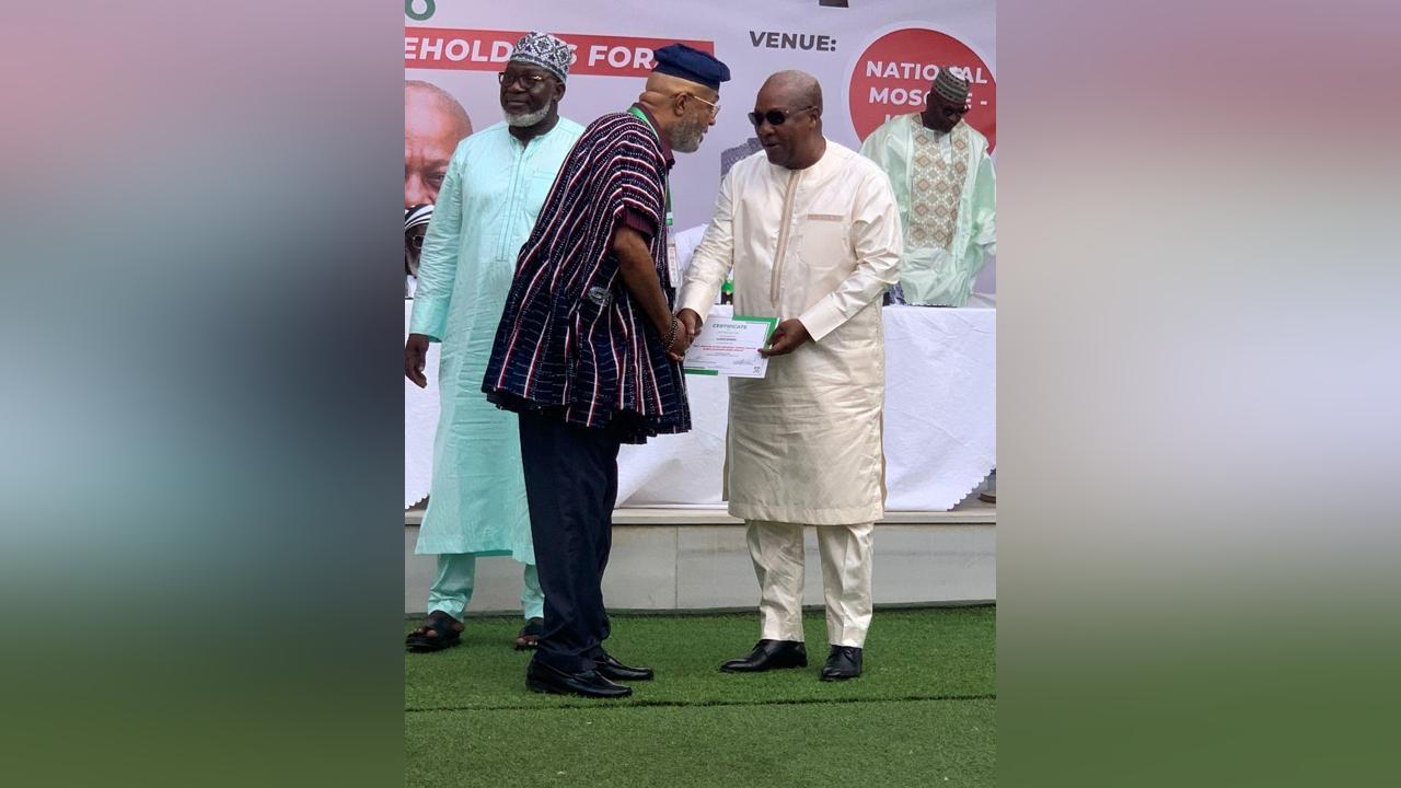 Alhaji Said Sinare Honored By John Dramani Mahama - Ghana