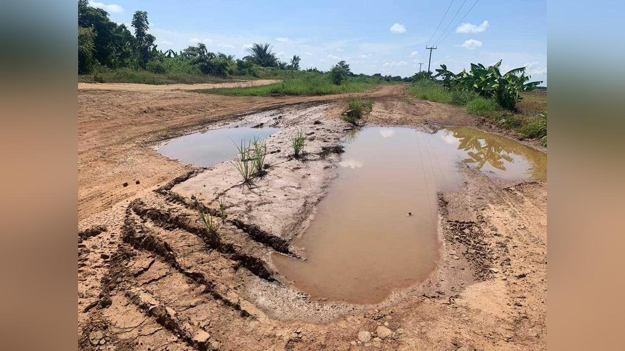 Akuse Residents Threaten to Boycott Dec 7 Election over Poor Road ...