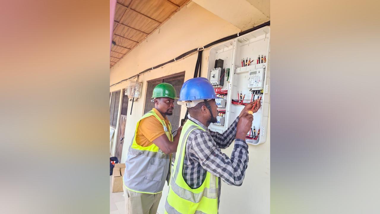 ECG Installs 200 New Smart Prepaid Meters in Suame District - Ghana