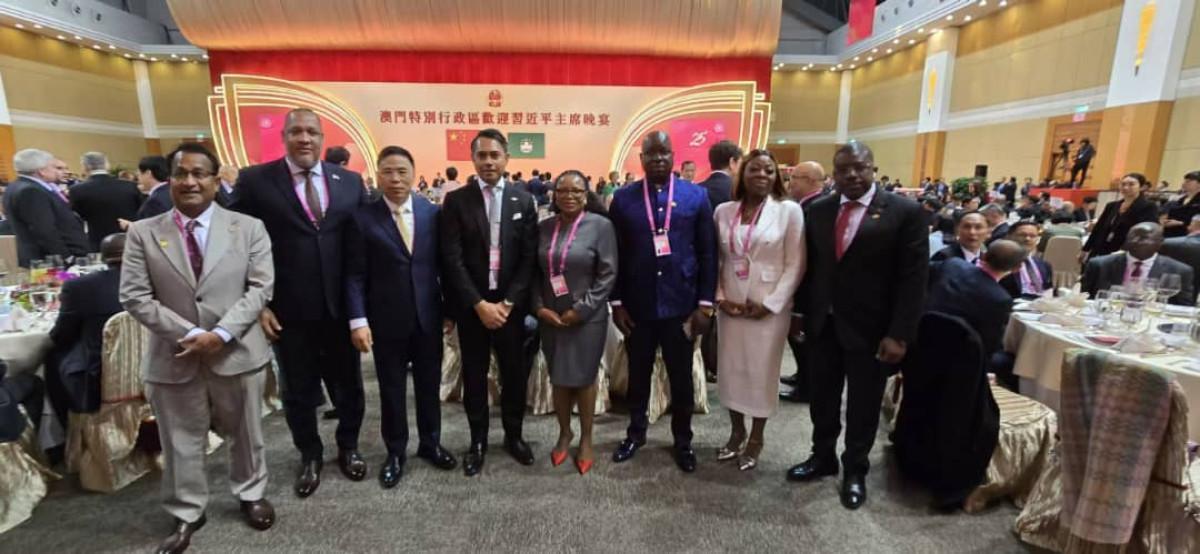 Macao Celebra 25 Años Desde Su Reintegración - Guinée équatoriale