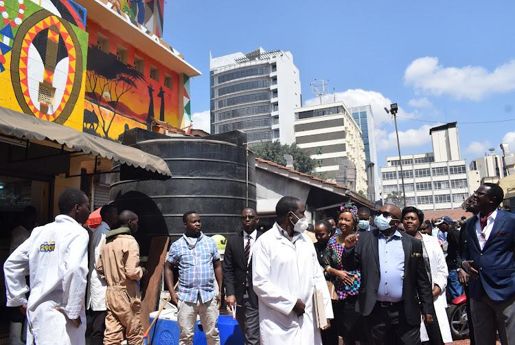 Uhuru charms city hustlers with Sh2bn markets facelift - kenya