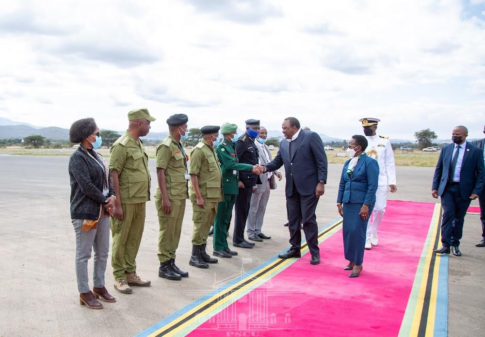 Uhuru arrives in Arusha ahead of the EAC summit - kenya