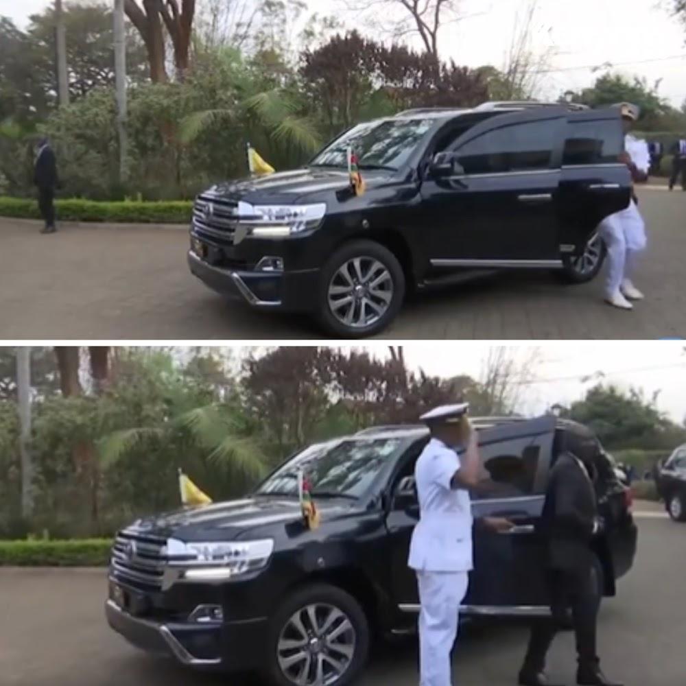 ADC caught off guard after Ruto opened car door for himself - kenya