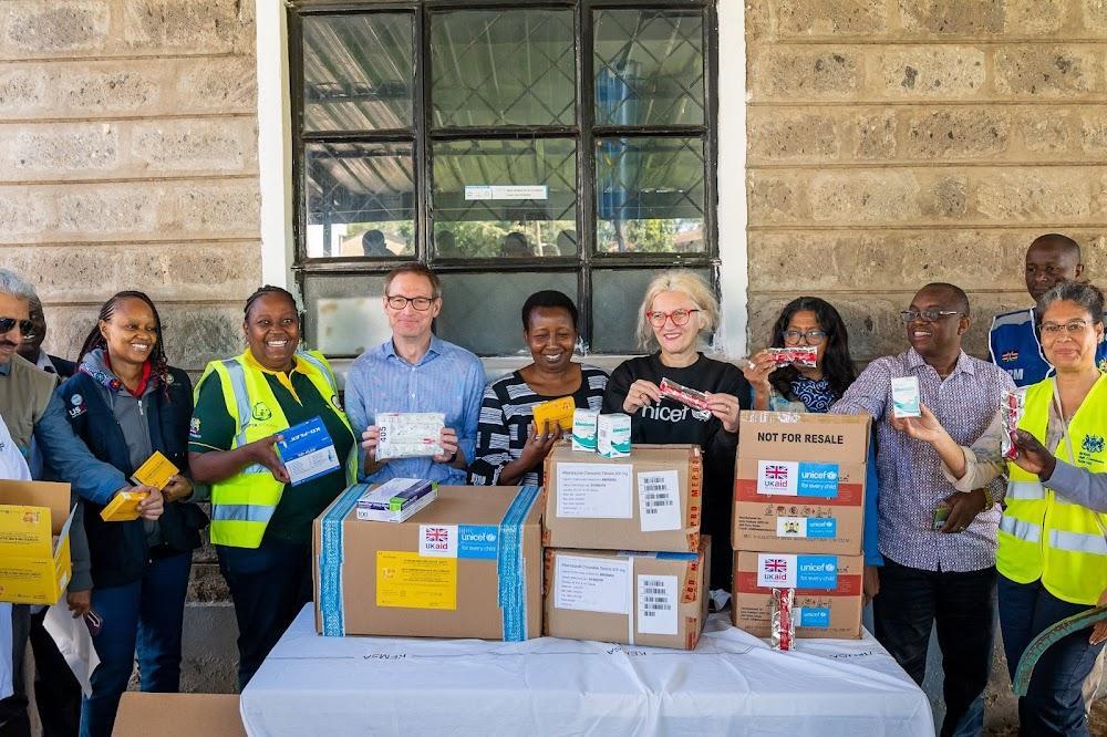 UNICEF, MoH donates home items to Mathare flood victims - kenya