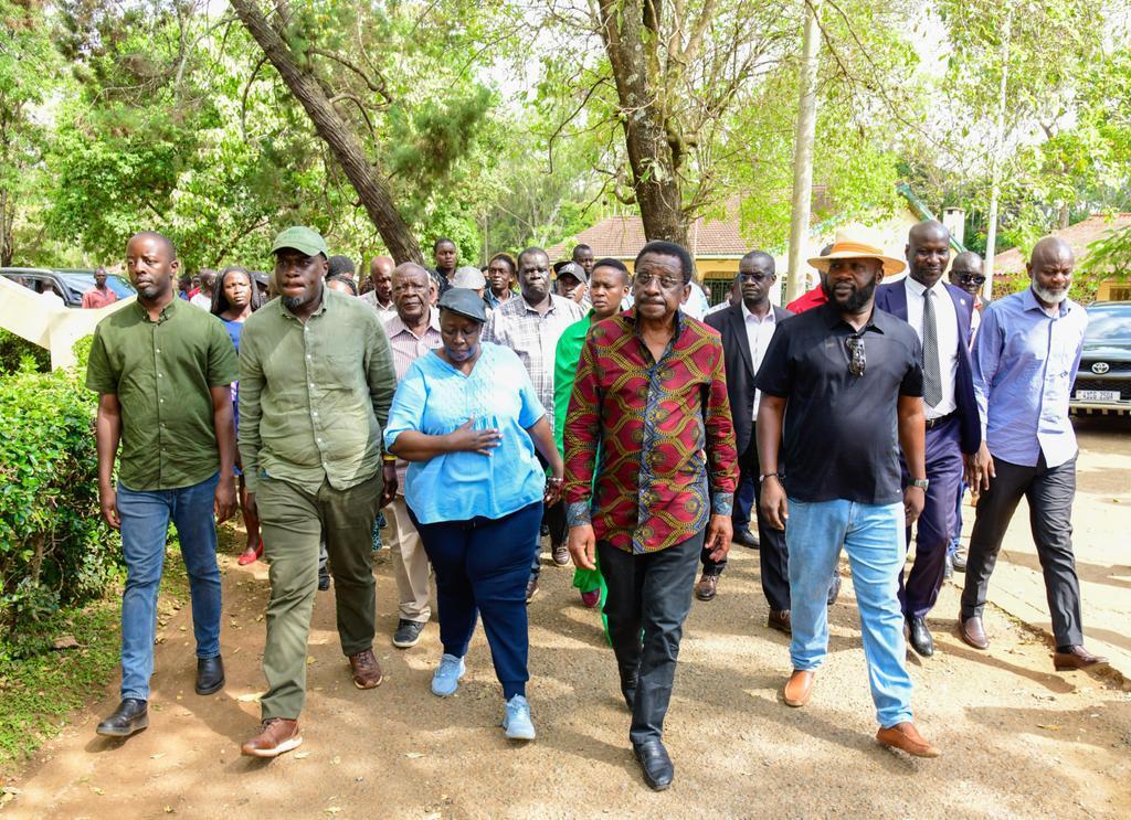 Sakaja Orengo Honor Raila's Legacy at His Grave - kenya