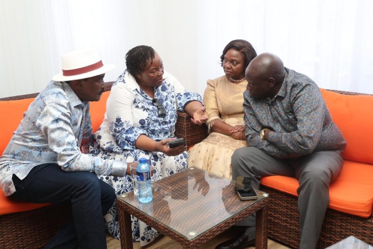 Kalonzo Gachagua Oburu Visit Muthama Family - kenya