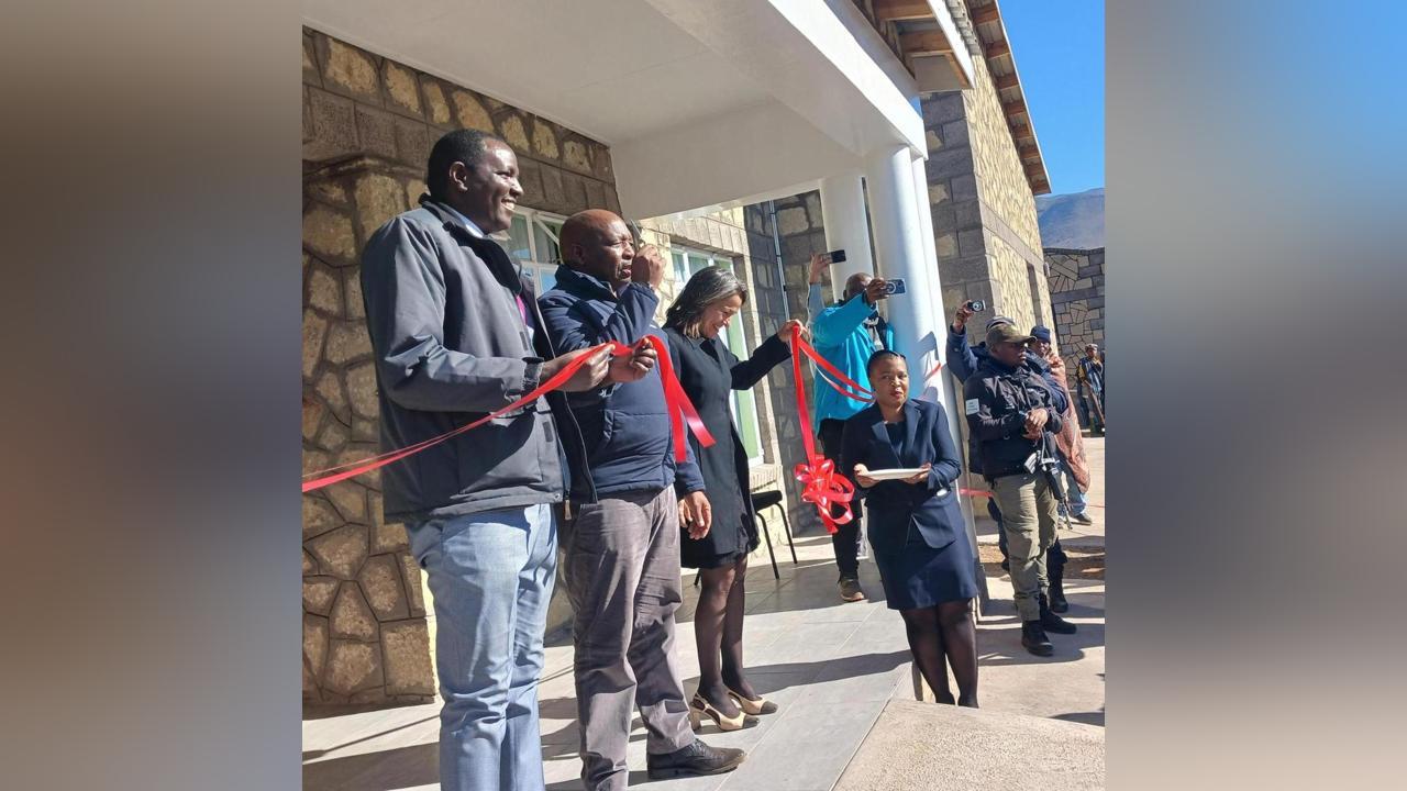 IMPROVING ACCESS TO QUALITY MATERNAL CARE - Lesotho IMPROVING ACCESS TO QUALITY MATERNAL CARE - Lesotho