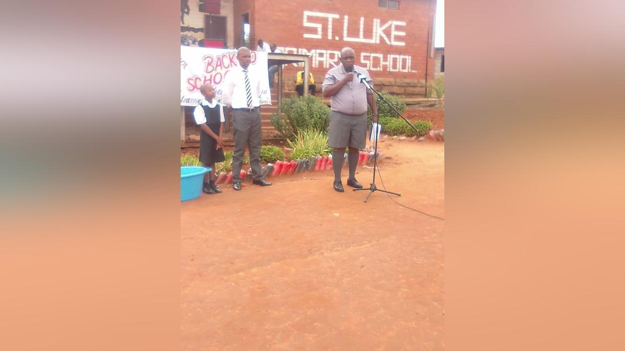 MPUTI GIVES BACK TO MAPUTSOE SCHOOLS - Lesotho