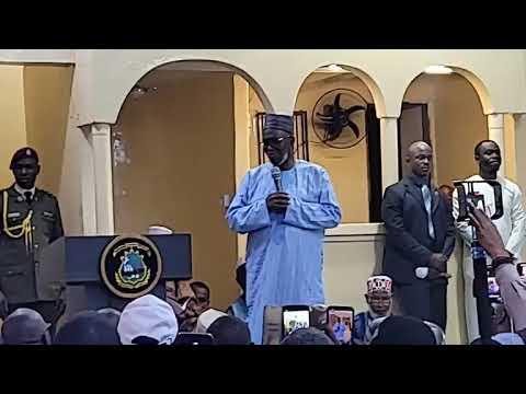 President Boakai Visits 17th Street Mosque for Intercessory Prayer ...
