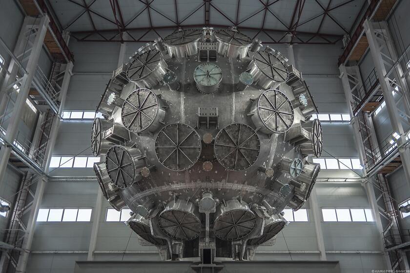 Most Powerful Laser Installation in the World: Meet Russia’s UFL-2M ...