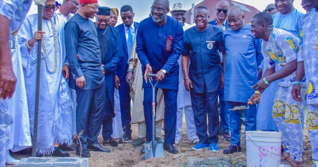 Nigerian Religious Leader Proclaims Weah as “In-coming President” - Liberia