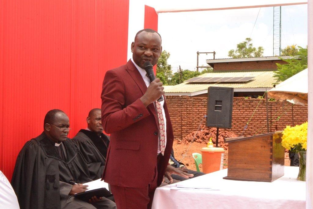 Mapemba family donates bell and tower to Chimwala CCAP Church in honour ...