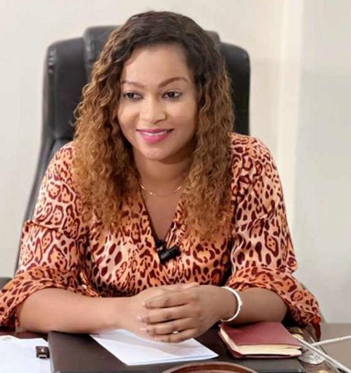 Adama Samaké ou la mère des enfants talibés du Mali : Coup de ...