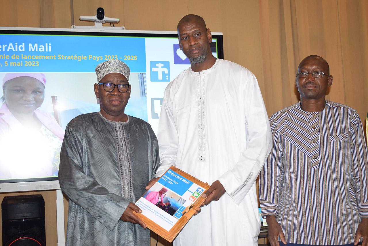 Mali. WaterAid lance sa stratégie 2023 – 2028 pour un coût global de 17 ...
