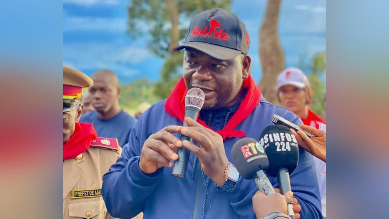 Le ministre Bogola appelle à faire de Mali une destination touristique ...