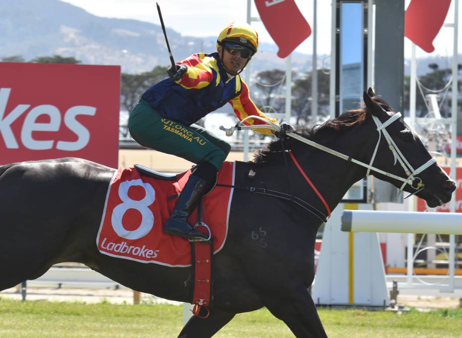 Decision not to renew apprentice jockey's licence comes under fire ...