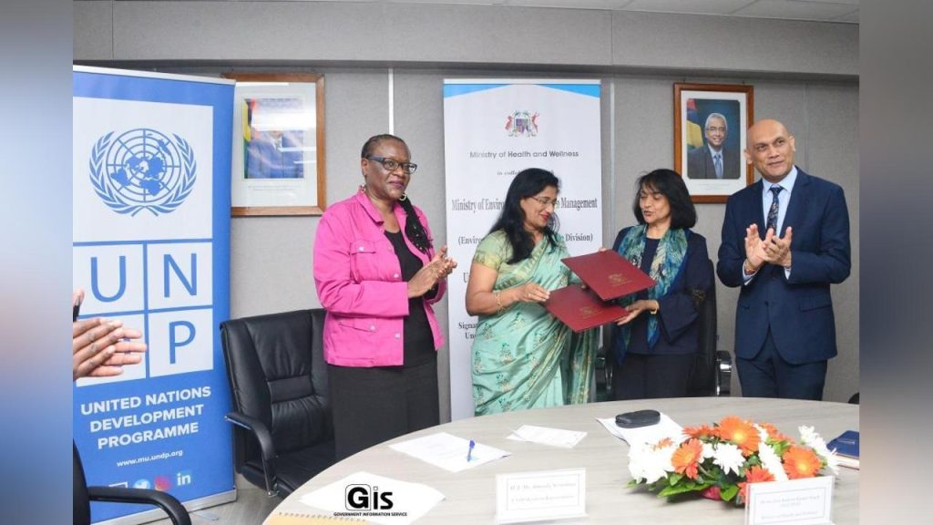 Mauritius partners with the UNDP for the setting up of a National ...