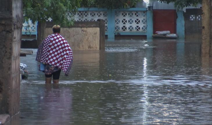 Localised flooding south of Maputo as heavy rains continue - Mozambique