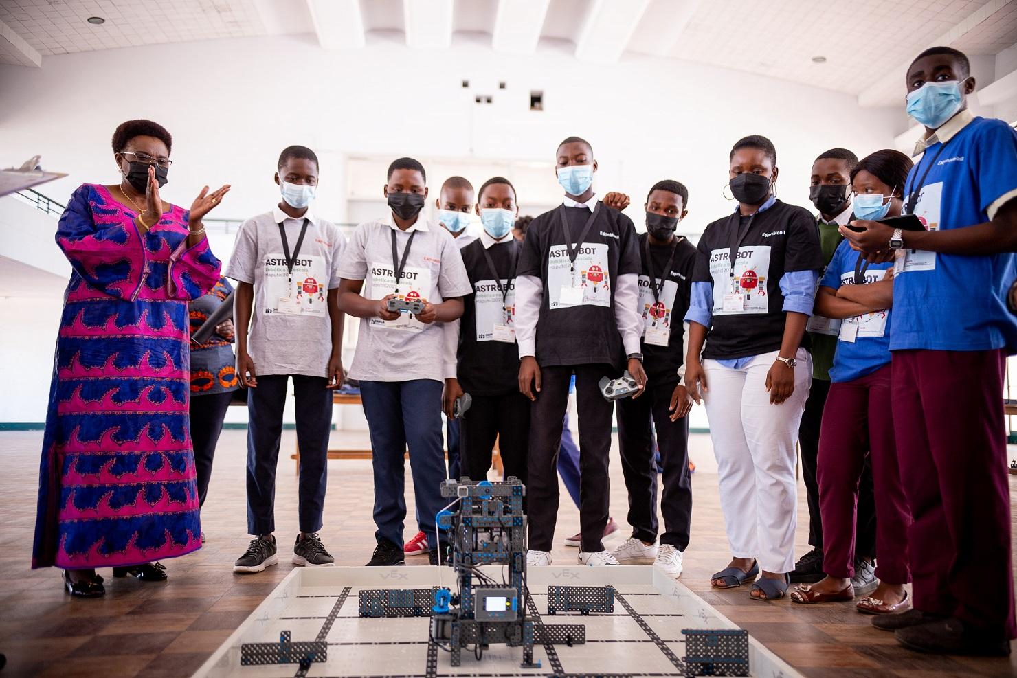 ExxonMobil supports STEM education in Maputo - Mozambique