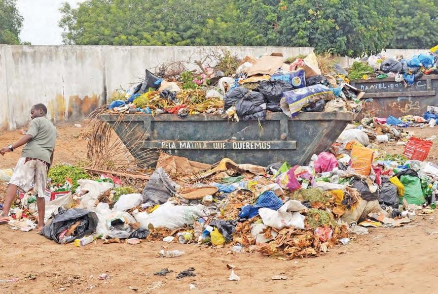 20 more garbage containers for Matola municipality - Mozambique