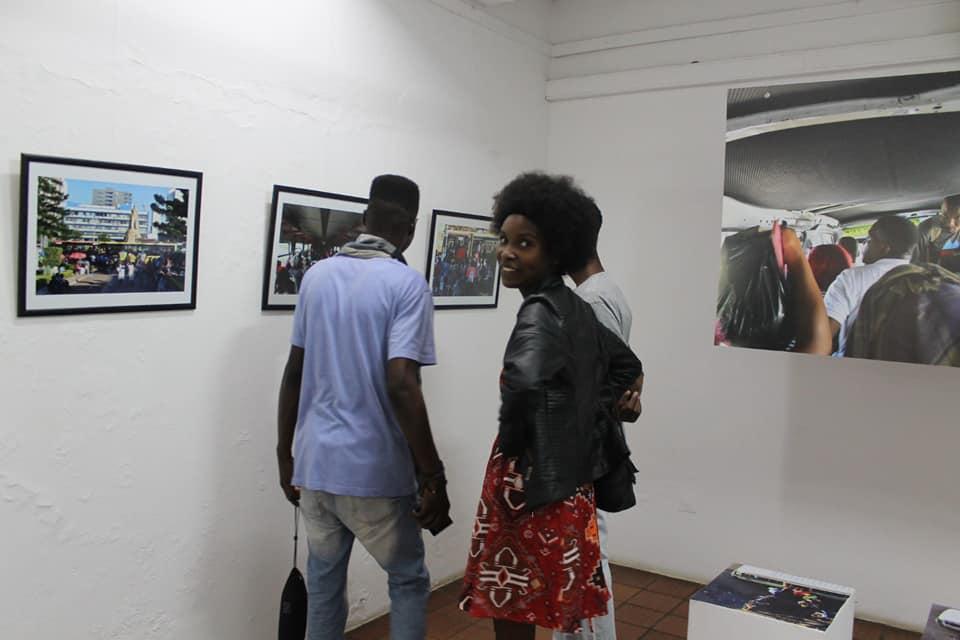 Seven photographers exhibit in ‘A World for All Divided’ @ Maputo ...