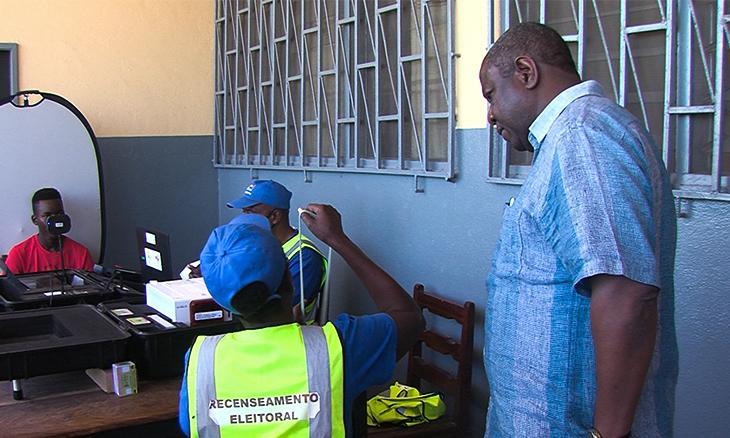 Lutero Simango accuses STAE of blocking voter registration in Beira ...