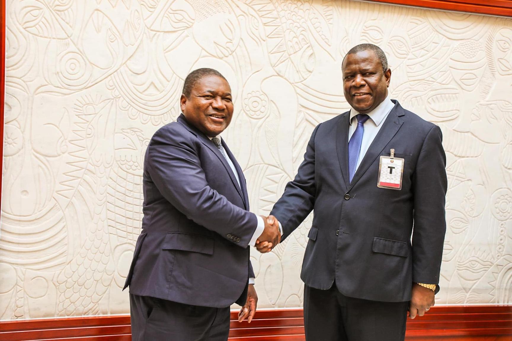 President Nyusi receives MDM leader Lutero Simango - Mozambique