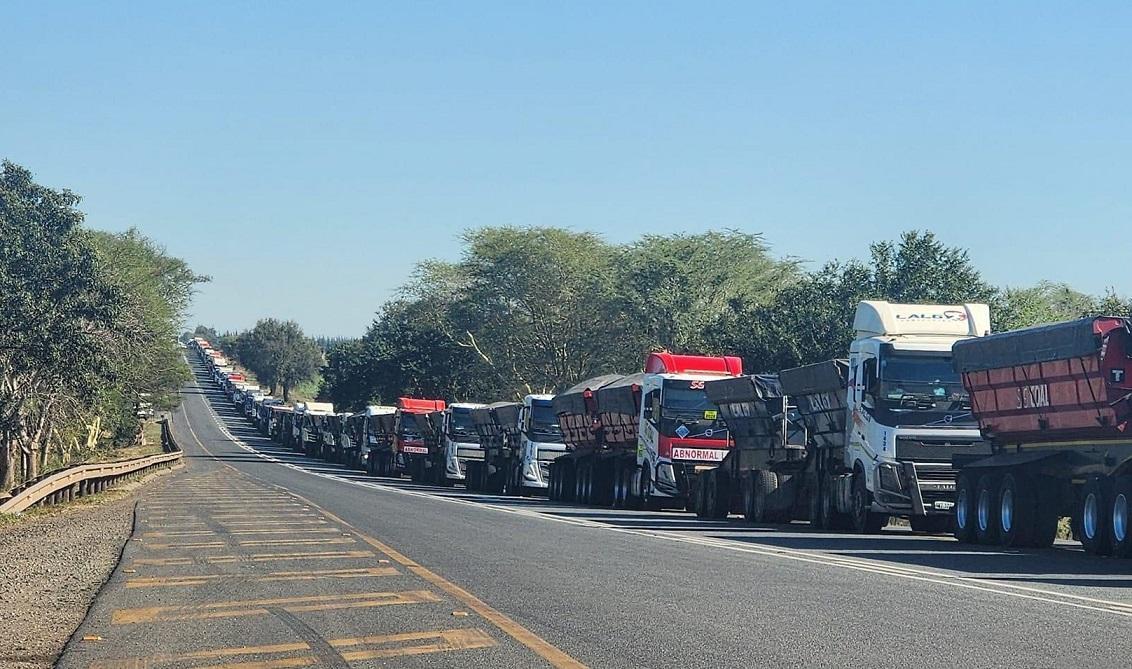 South Africa’s Lebombo border – another day another delay - Mozambique