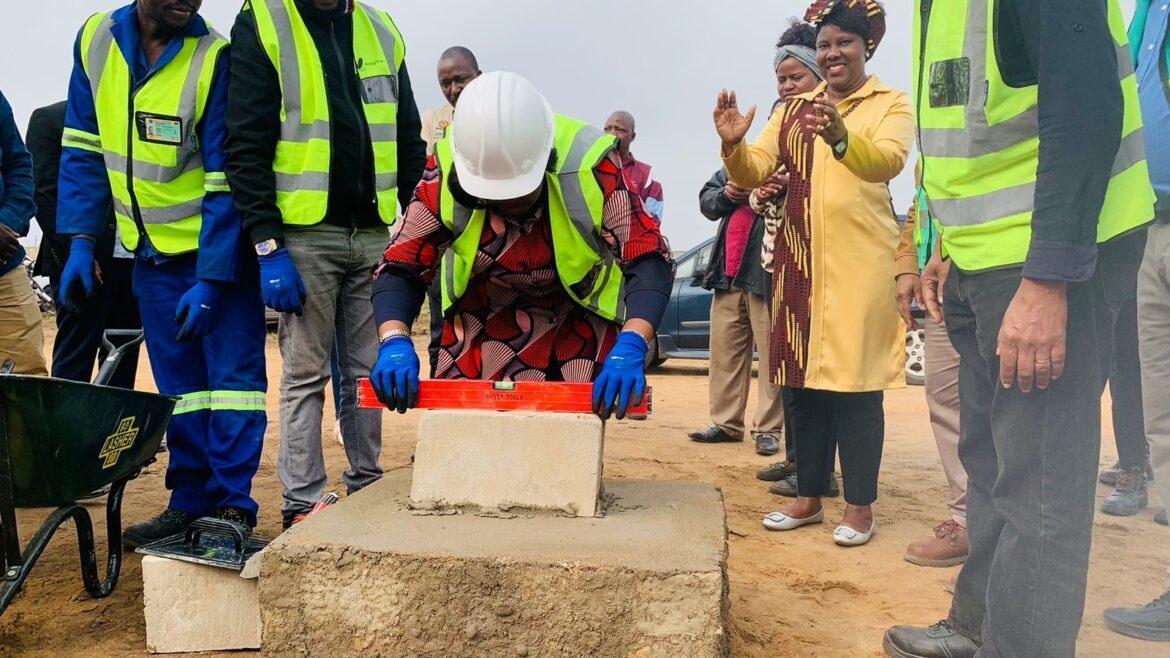 Construction of new wholesale market begins in Xai-Xai - Mozambique