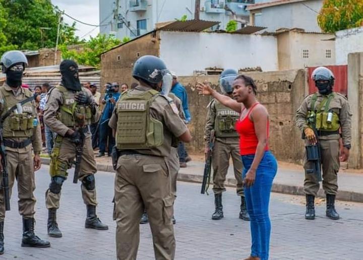 The First of Seven Days of Strikes and Demonstrations in Maputo ...