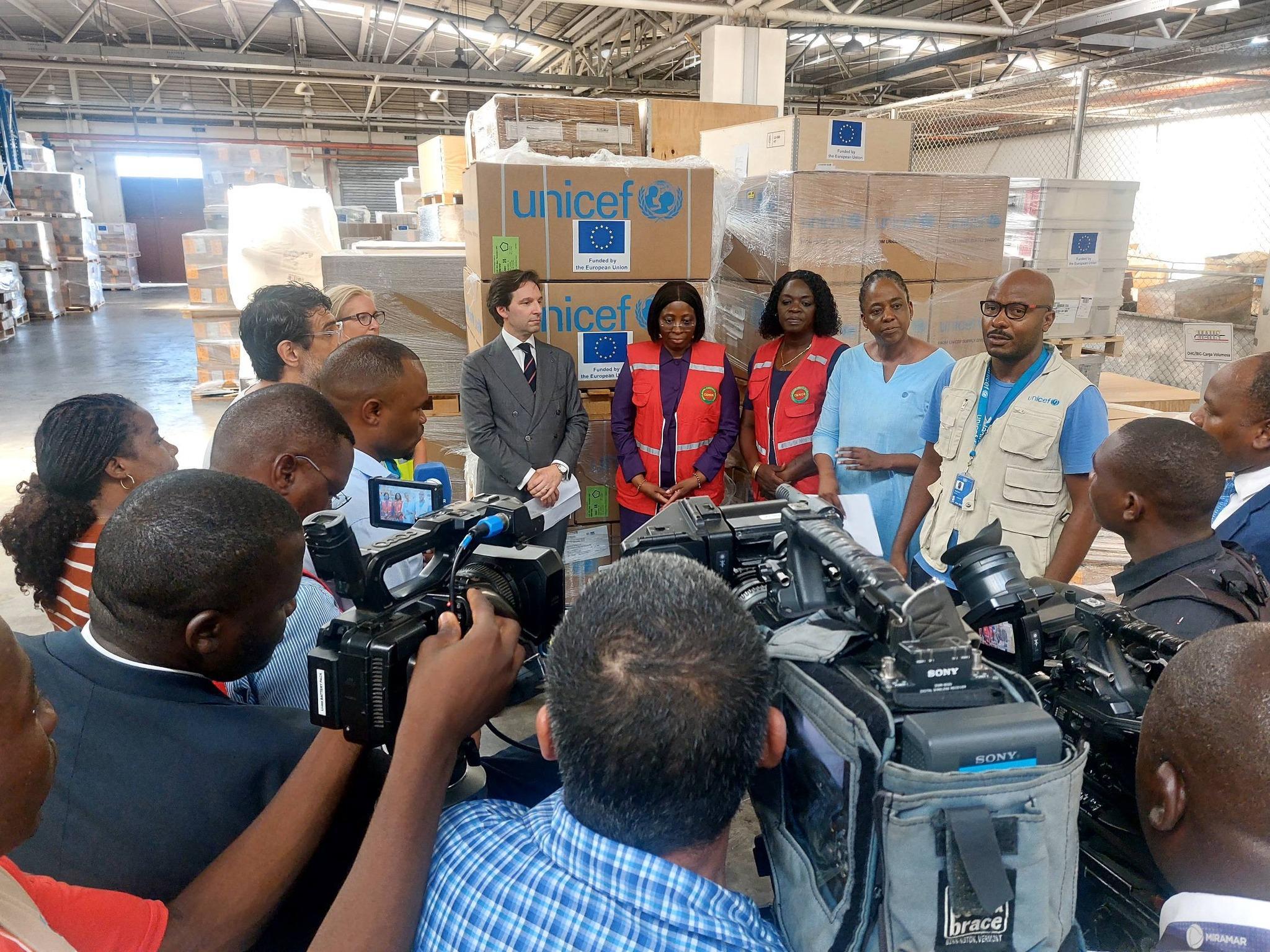 EU to send second cargo plane with humanitarian aid in coming days ...