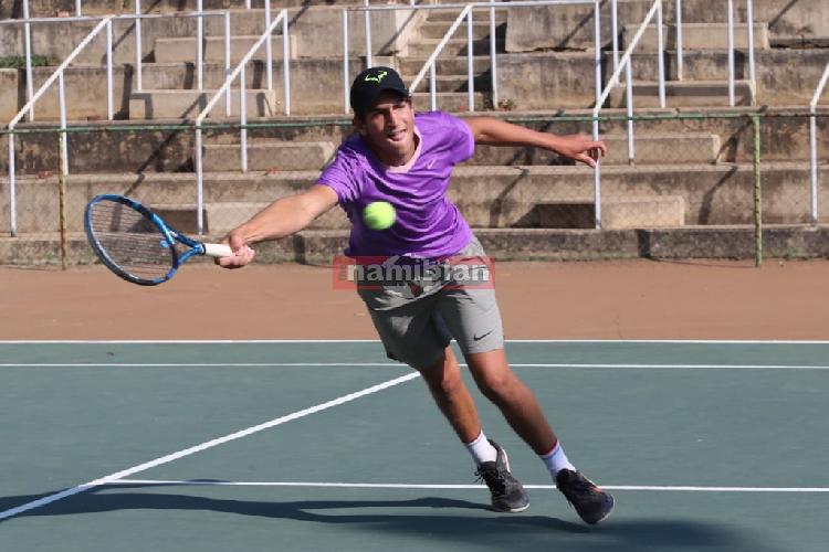Top seeds sail through - Namibia