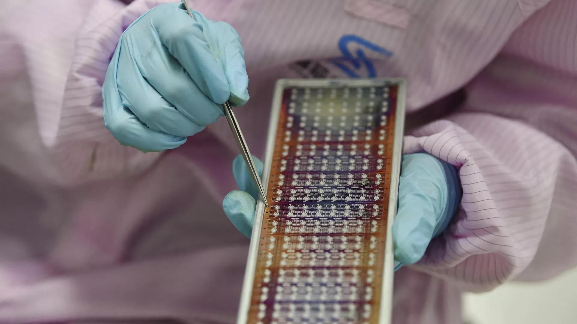 Why is TSMC Building a Multibillion Dollar Semiconductor Chip Factory ...