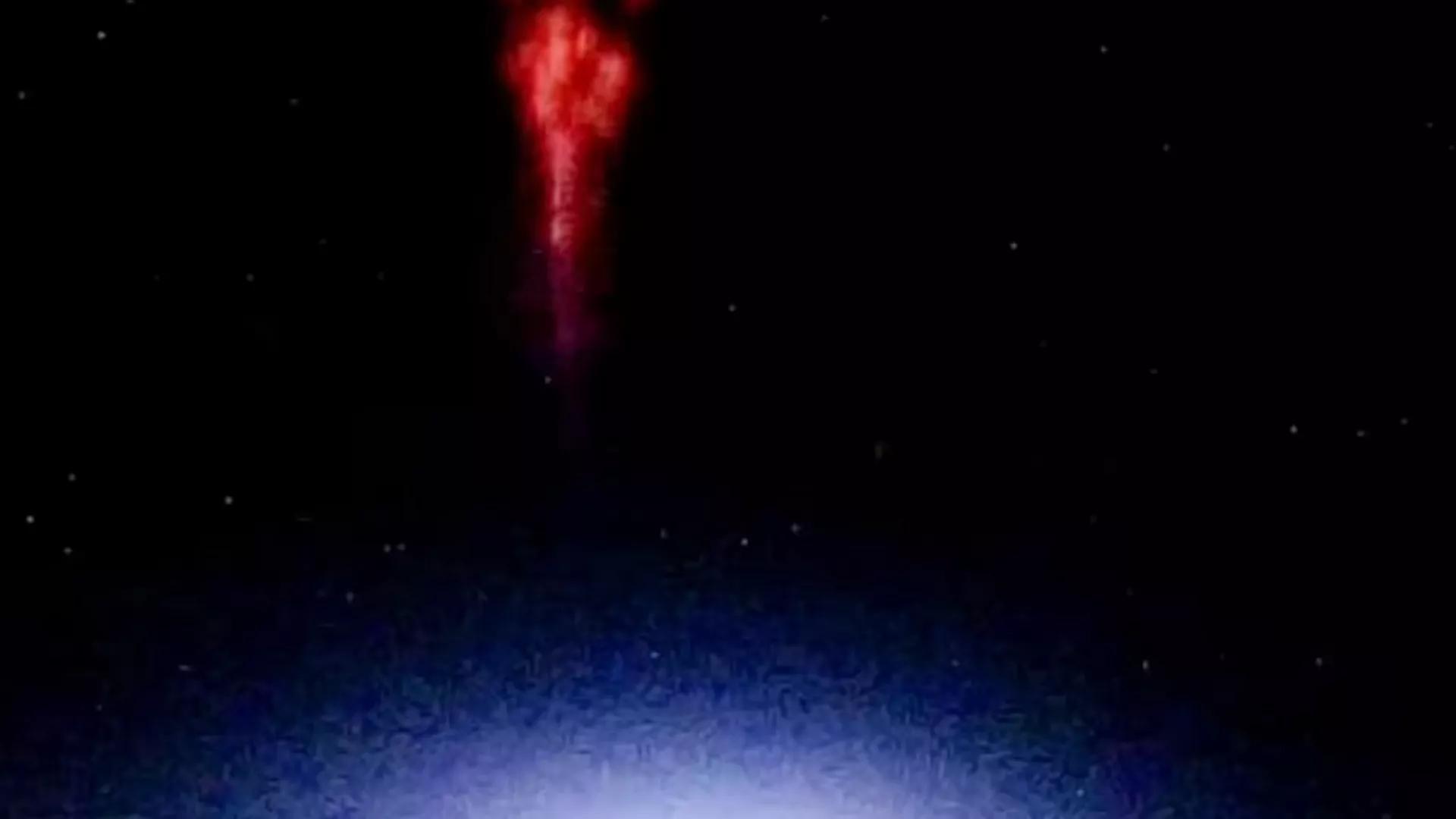 ESA Astronaut Shares Breathtaking Shots of Rare Red Sprites Phenomena ...