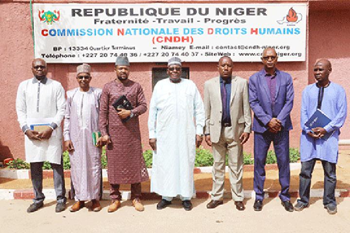 Séance de Travail entre la CNDH et le DCAF : Des échanges fructueux sur ...