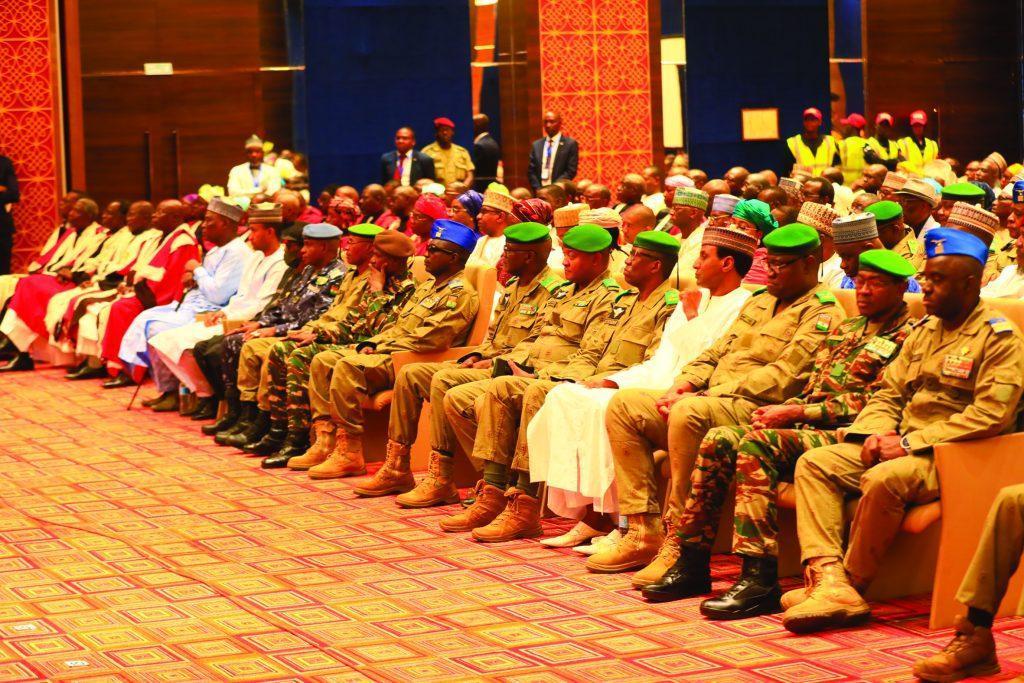 Cérémonie de prestation de serment au centre international des ...