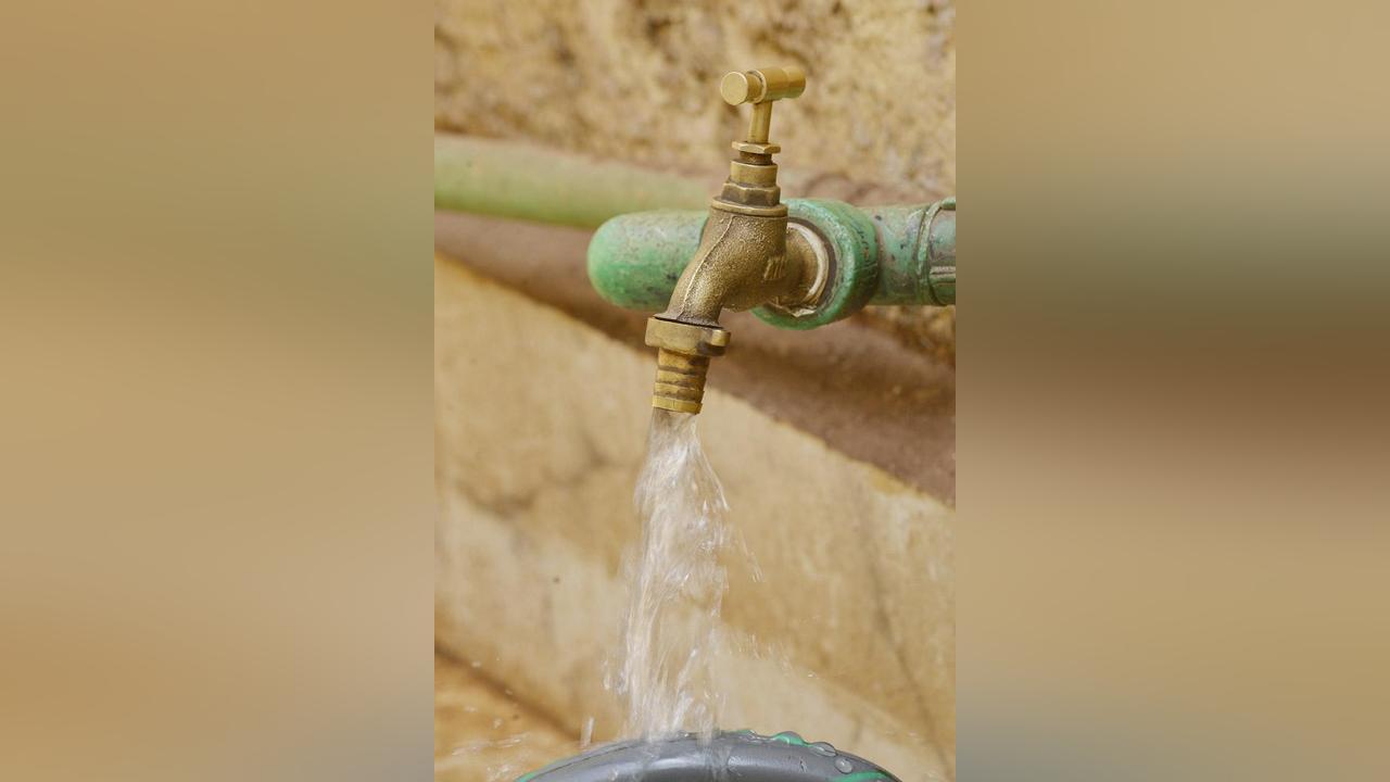 Ramadan et canicule : Boire beaucoup d’eau pour prévenir les risques de ...