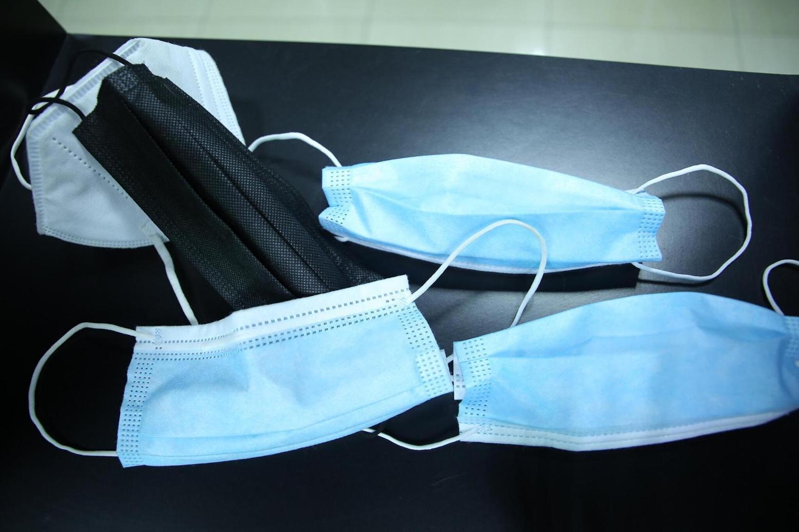 Experts call for sensitisation on safe disposal of face masks - Rwanda