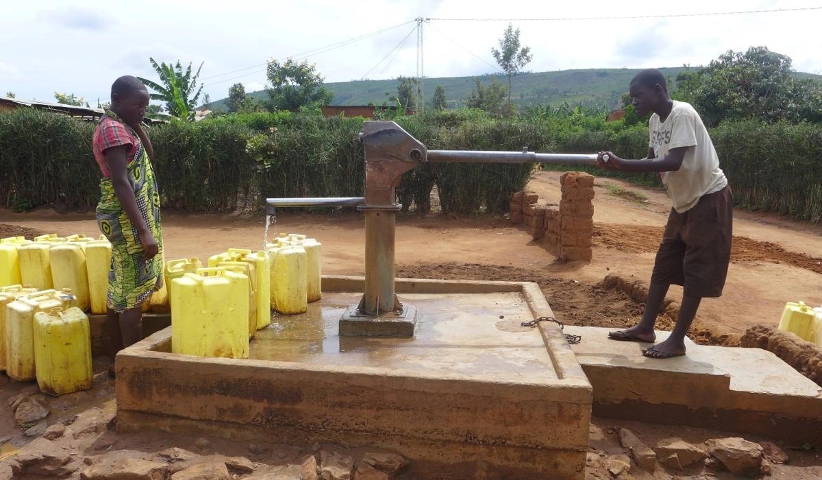 Installing boreholes to improve rural communities' resilience to ...