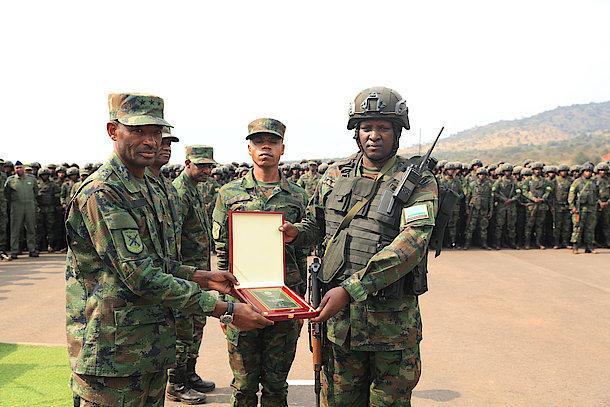 RDF Officers Complete Advanced Infantry Training - Rwanda