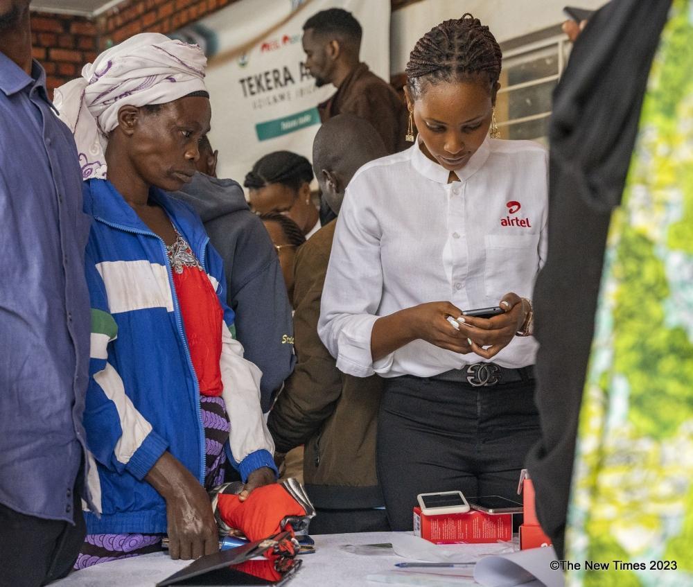 Airtel Rwanda unveils affordable 4G smartphones - Rwanda