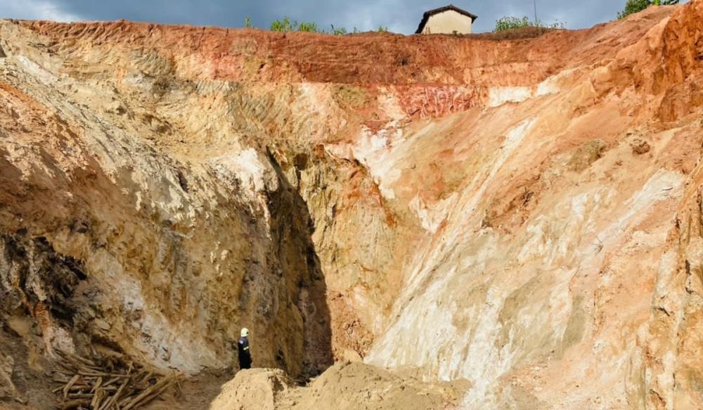 Govt closes 13 mining concessions over safety, environmental issues ...