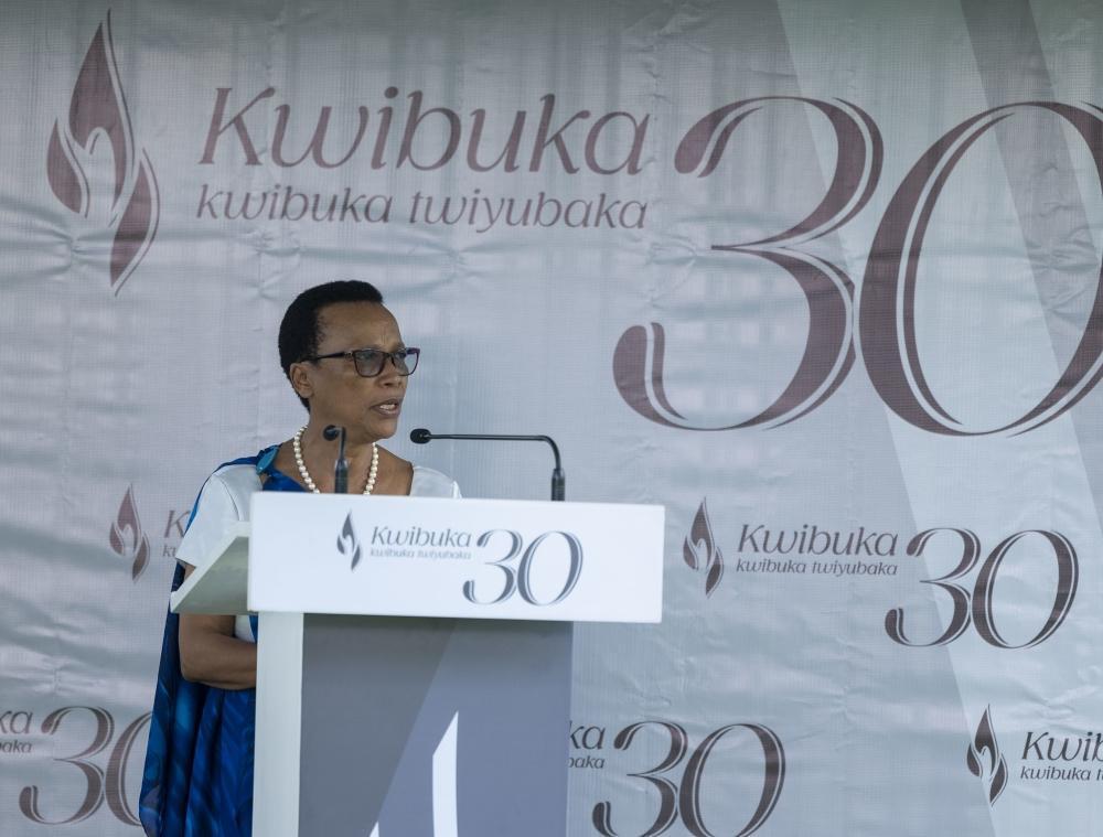 First Lady attends dignified burial for Genocide victims at Bisesero ...